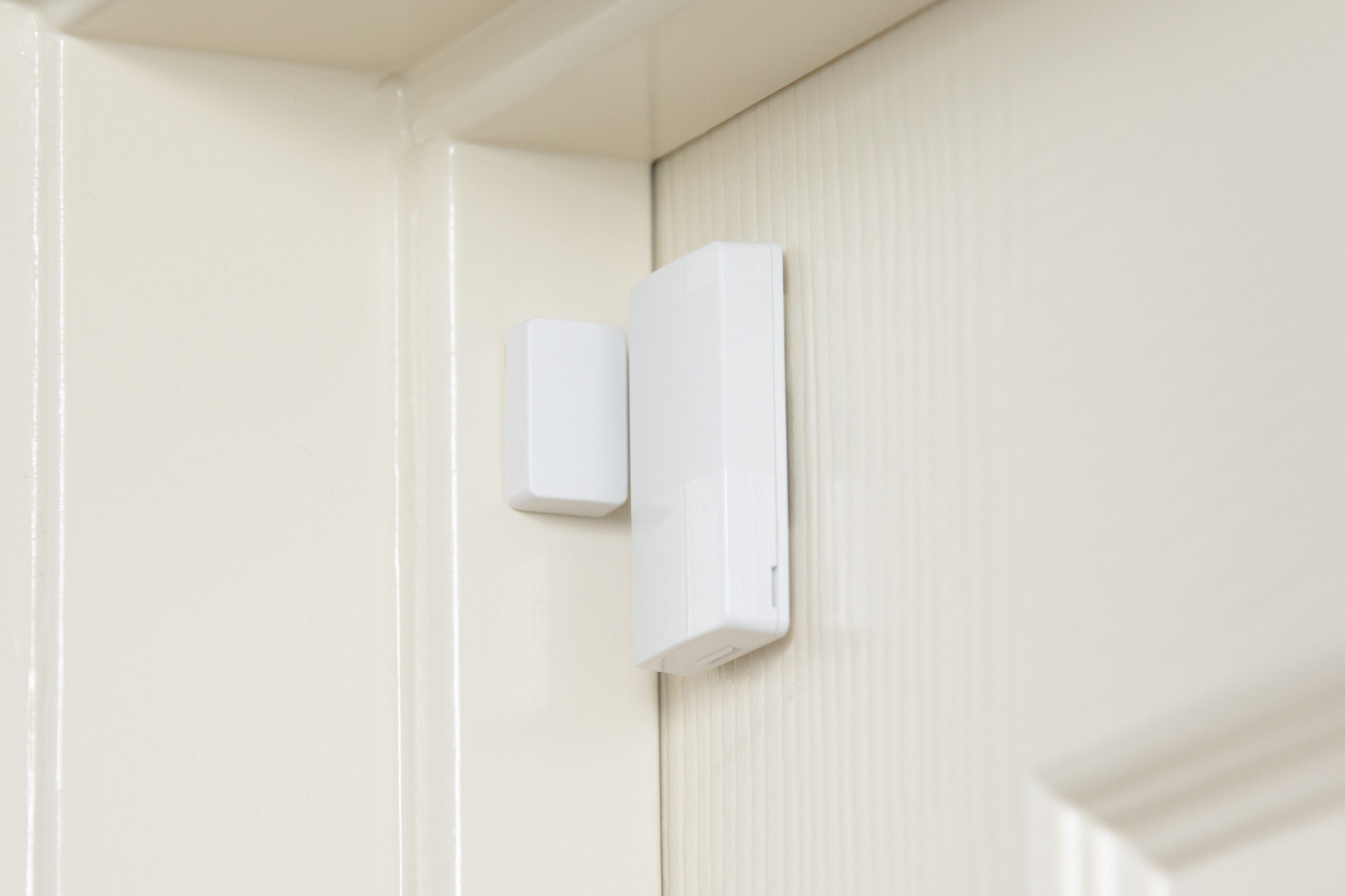Mini Door/Window Sensor - Abode - Wireless Door Sensor
